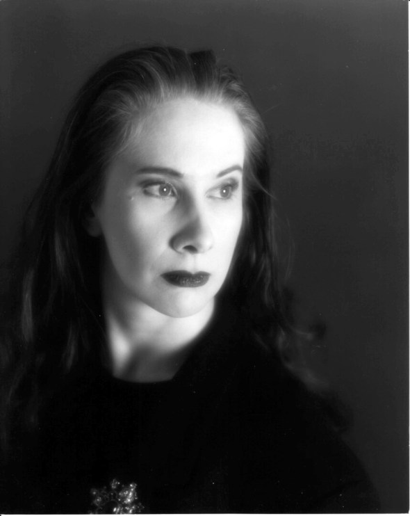 danklook™ | on women in black and white fine art photography | Page 23